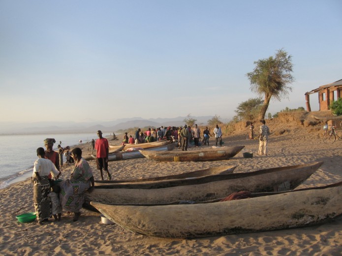 Karonga_LakeMalawi_Africa | PiensaGeotermia - Noticias de energía ...